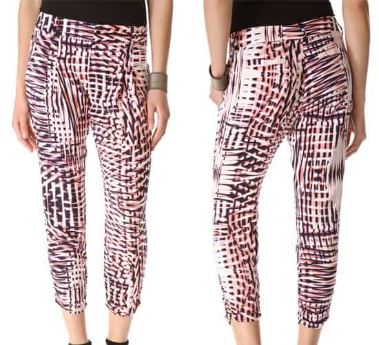 How to Wear Multicolored Cropped Pants Like Sophia Sassoon