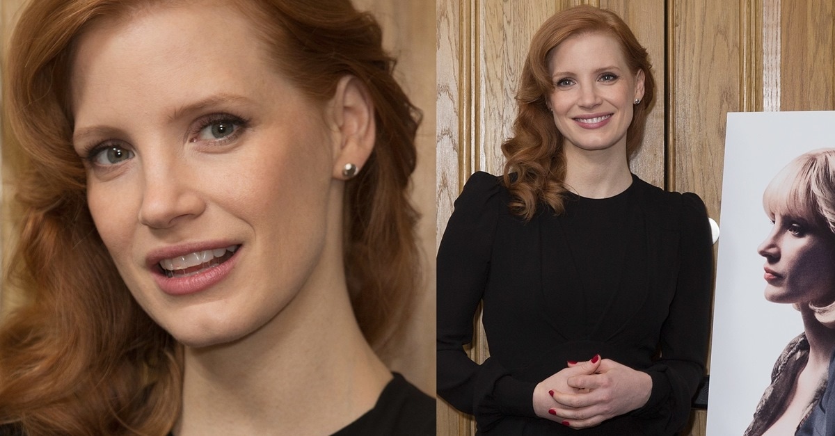 Jessica Chastain's Sexy Legs in Black Stockings and High Heels