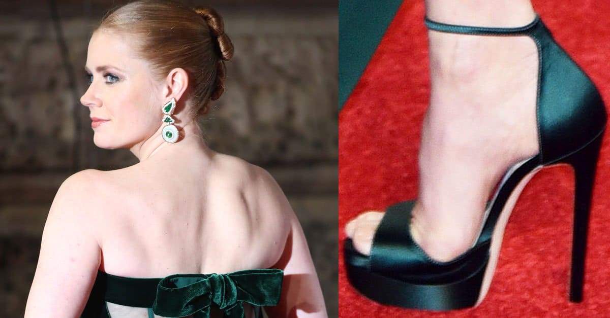 BAFTAs: Amy Adams in Green Tom Ford Gown and Jimmy Choo Sandals