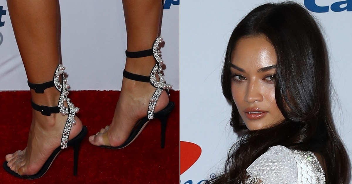 Crystal and Pearl Perfection: Giuseppe Zanotti's Vanessa Sandals Steal ...
