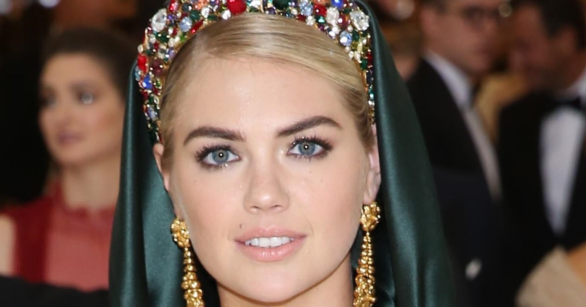 Kate Upton’s Custom Met Gala Shoes Were Inspired by Her 300-Crystal Crown