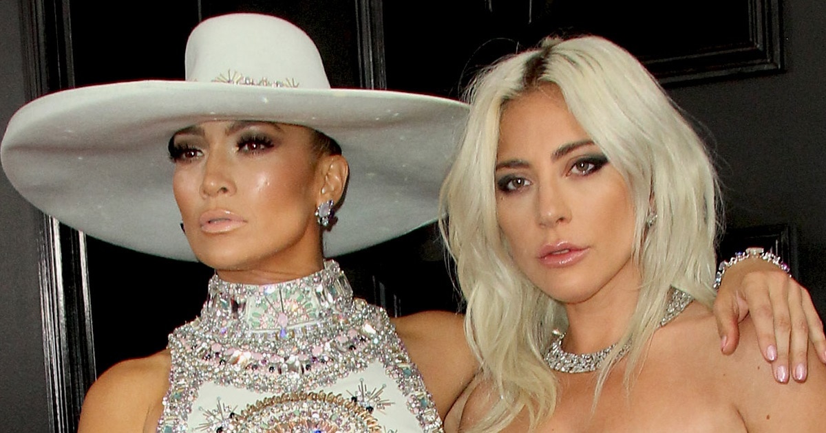 Jennifer Lopez' Ridiculously Large Hat at the 2019 Grammy Awards