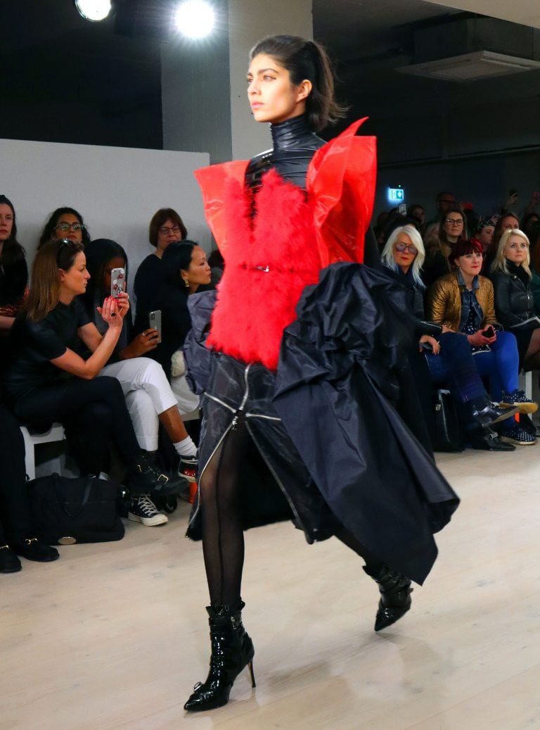 Strut Like a Star: 5 Pro Secrets to Walking in High Heels (Without the ...