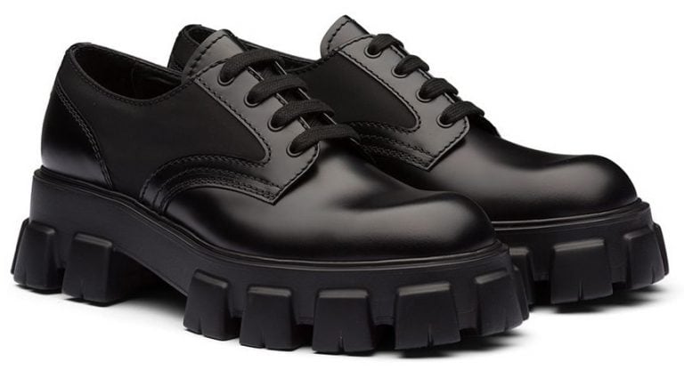 Step Up Comfortably: Mastering the Art of Wearing Platform Shoes With ...