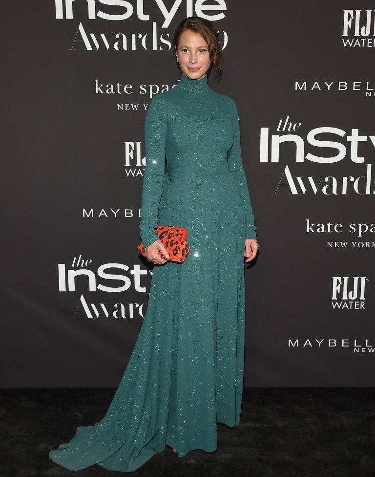 Top 32 Richest Female Models: Net Worth, Runway Highlights, and Iconic ...