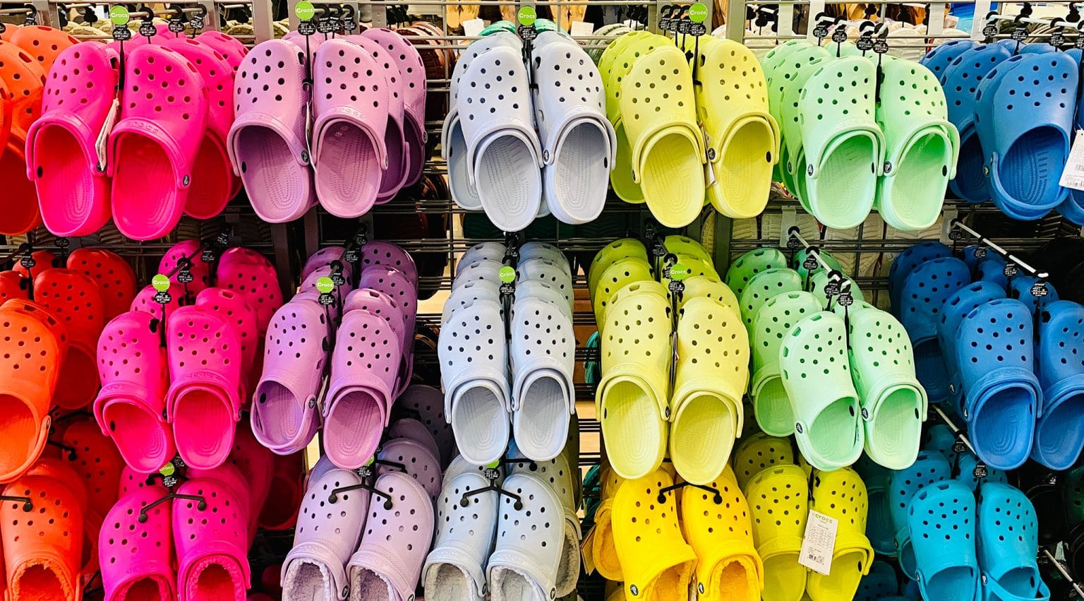 Why You Need to Invest in Clogs This Season: 5 Best Styles