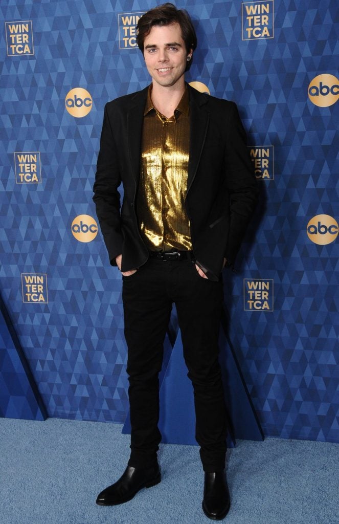 How Rich Are the Modern Family Stars? Net Worths, Career Highlights ...