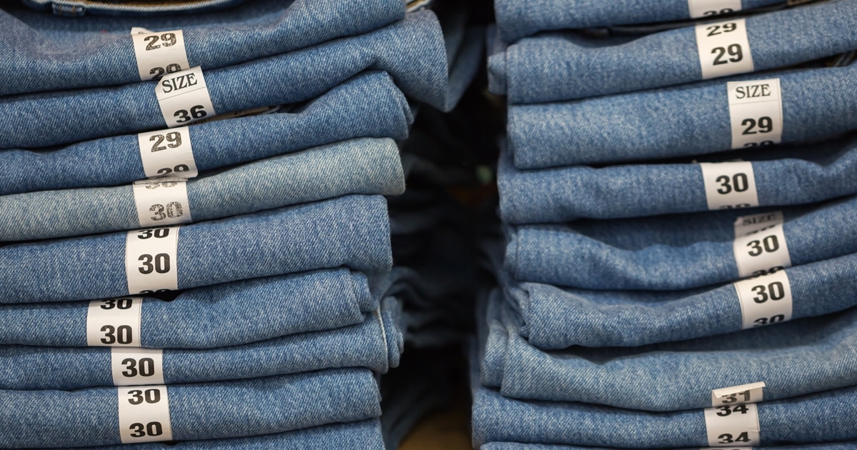 Never Guess Again: Master Women’s Jeans Size Charts Today