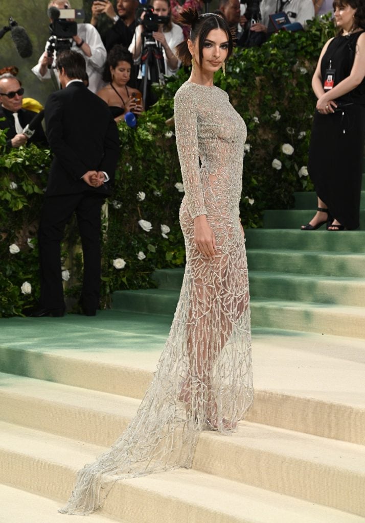 Emily Ratajkowski Stuns in Vintage Versace at Met Gala 2024: A Look at Her Iconic Style
