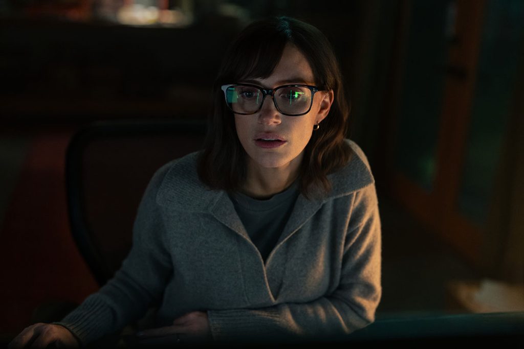 Jessica Chastain Turns Heads in Sparkling Gucci LBD and Statement René ...